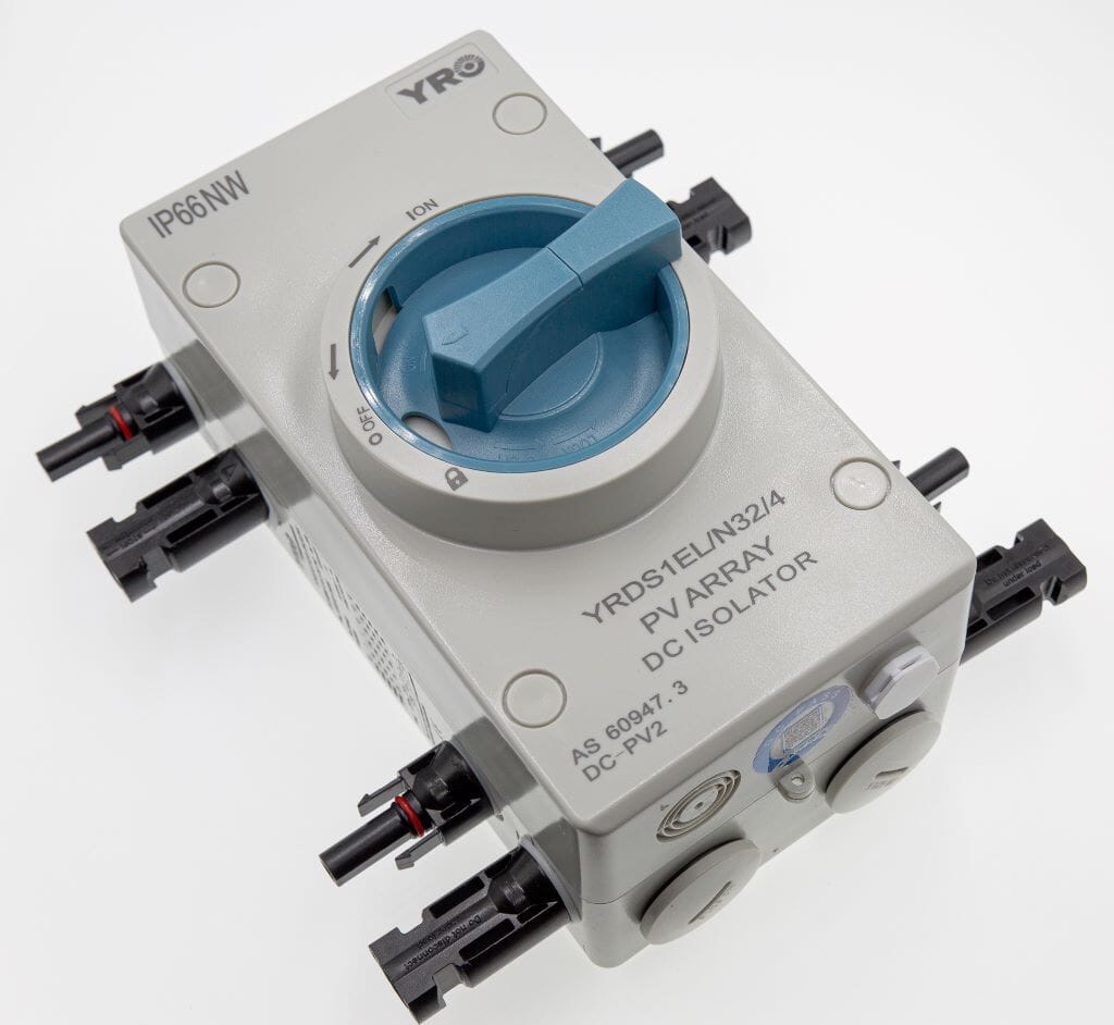 DC isolasjonsbryter 1000V 32A IP66 med MC4 for 2 string - Farco AS